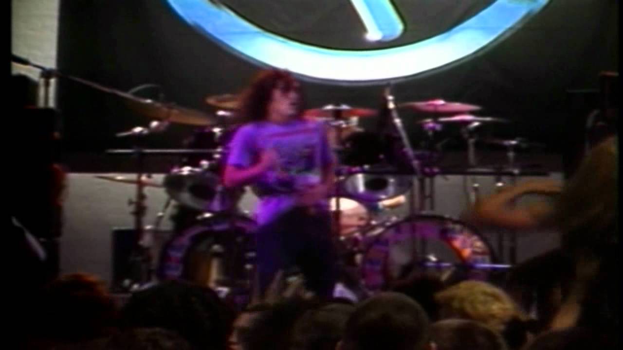 D.R.I. (The Ritz 1987) [06]. Soup Kitchen - YouTube