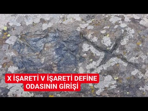X İŞARETİ V İŞARETİ DEFINE ODASININ GİRİŞİ.