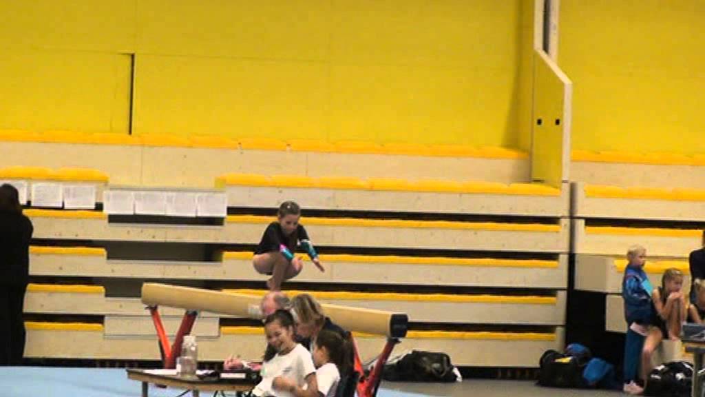 Tess - Balk - Instap D1 - 1e plaatsingswedstrijd Almelo 09-12-12 - YouTube