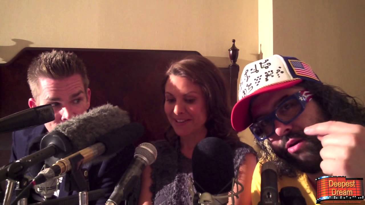 "Sharknado" Survival Tips from Mark McGrath, Kari Wuhrer, & Judah ...