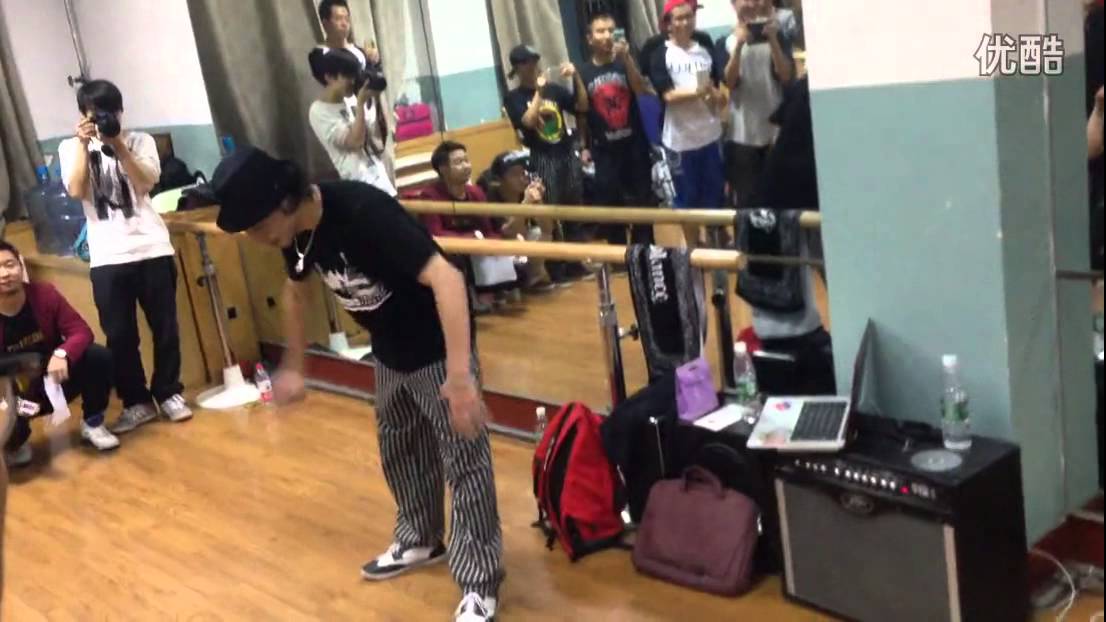 2014 KITE POPPING WORKSHOP SOLO PART 1-2 - YouTube