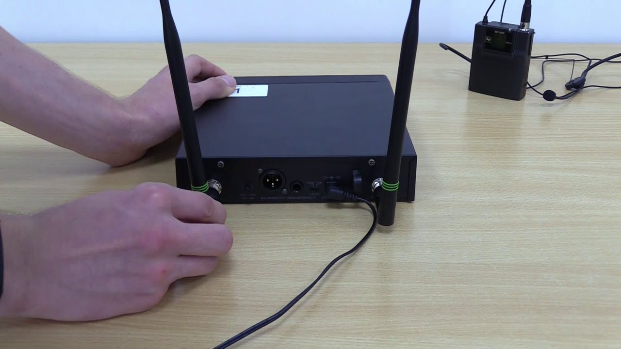 Tutorial - Headset EV R300 - YouTube