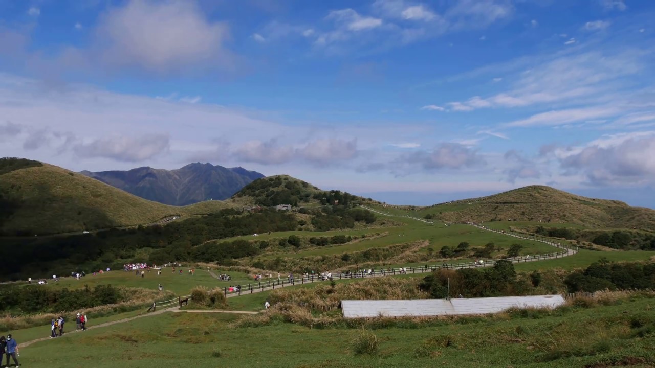 YangMingShan - QingTianGang Grassland Taiwan (擎天崗) Timelapse Panasonic ...