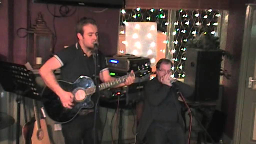 Martyn Davis & Steve Parratt Live @ The Velindra - YouTube