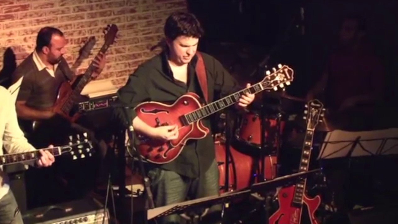 Peter Farrell - Solo compilation - YouTube