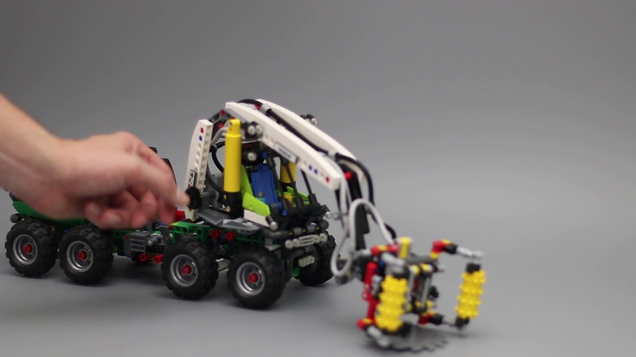 LEGO Technic - 42080 - Forest Machine - YouTube