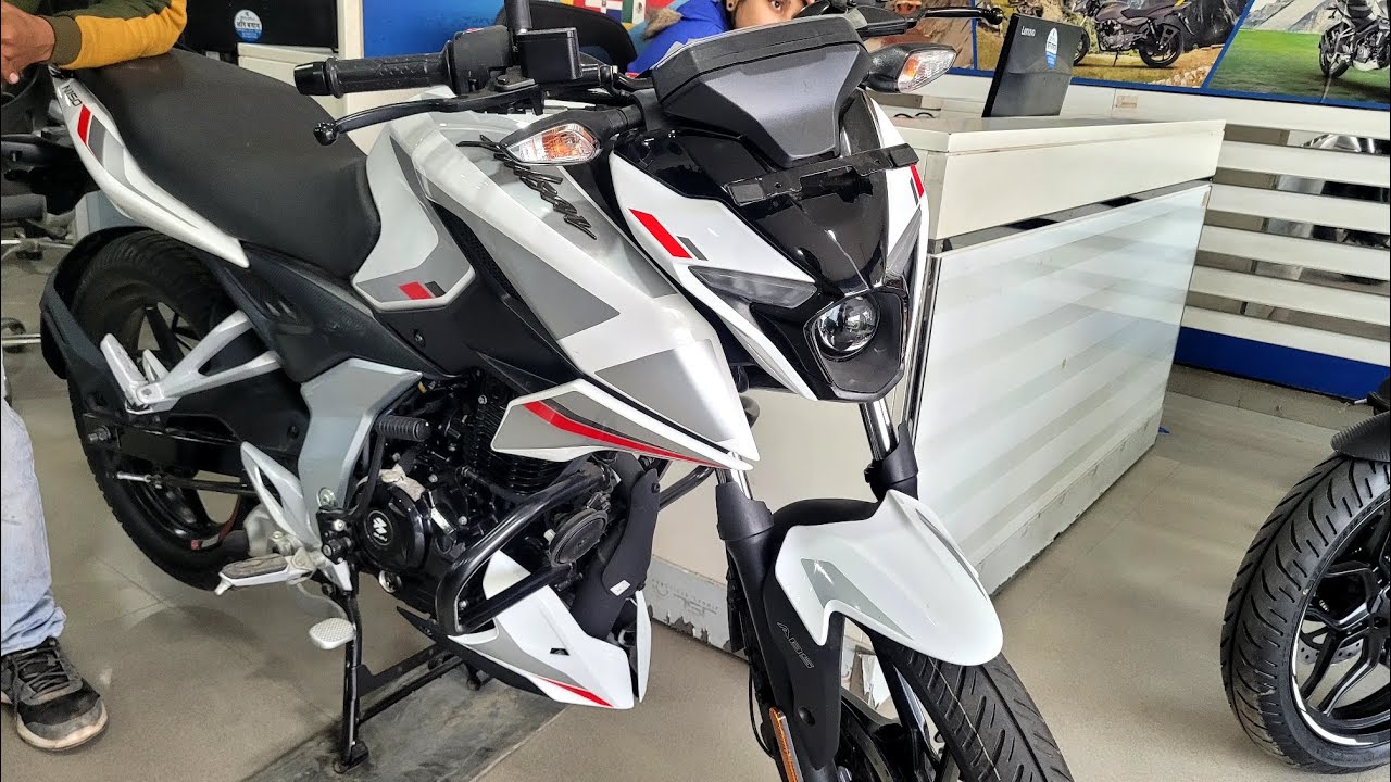 New model N150 Pulsar | 2024 Model | #pulsar | Big Projecter Head Light ...