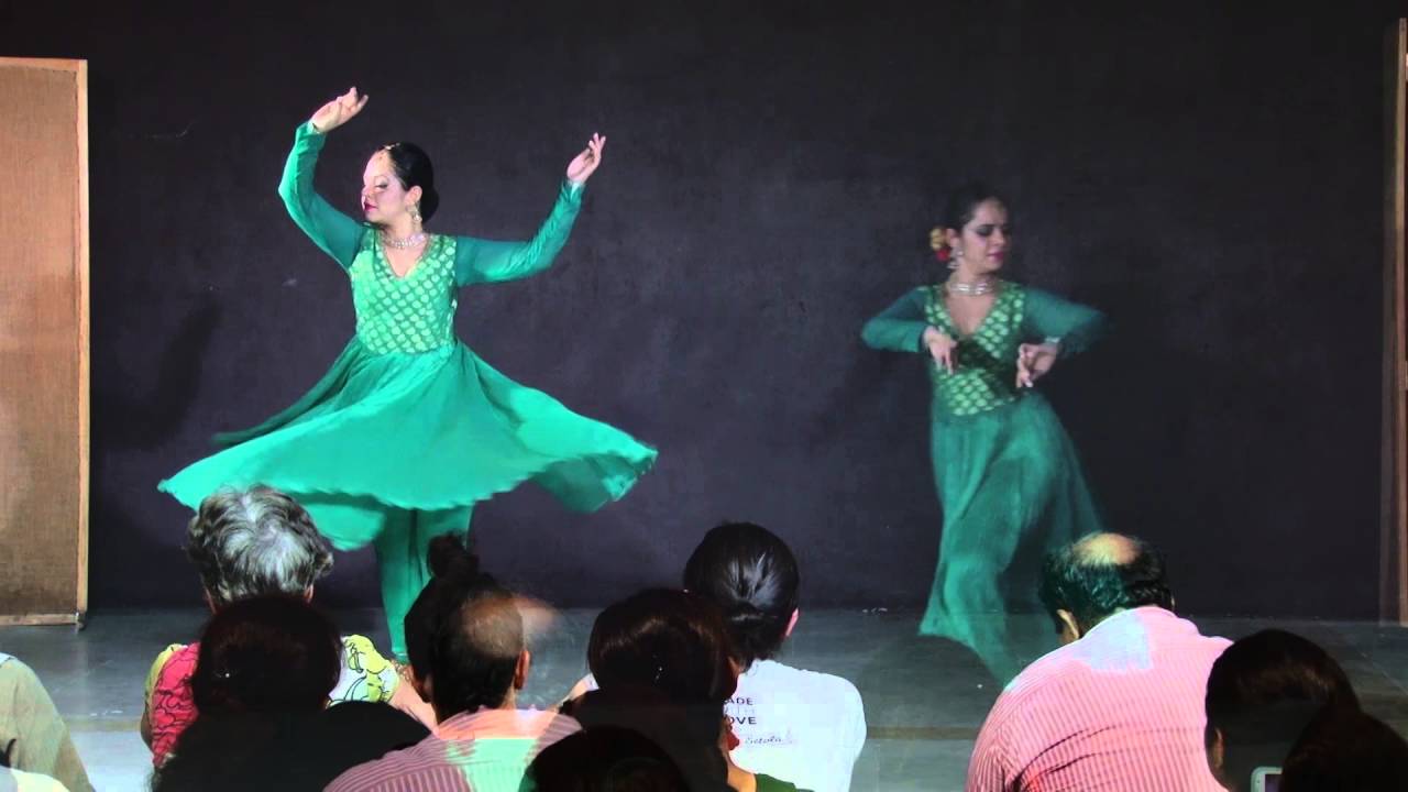 GLIMPSES - Aamad, A Traditional Kathak Solo Performance - YouTube