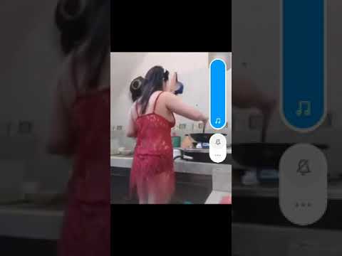 Mau say .sini tante bantu