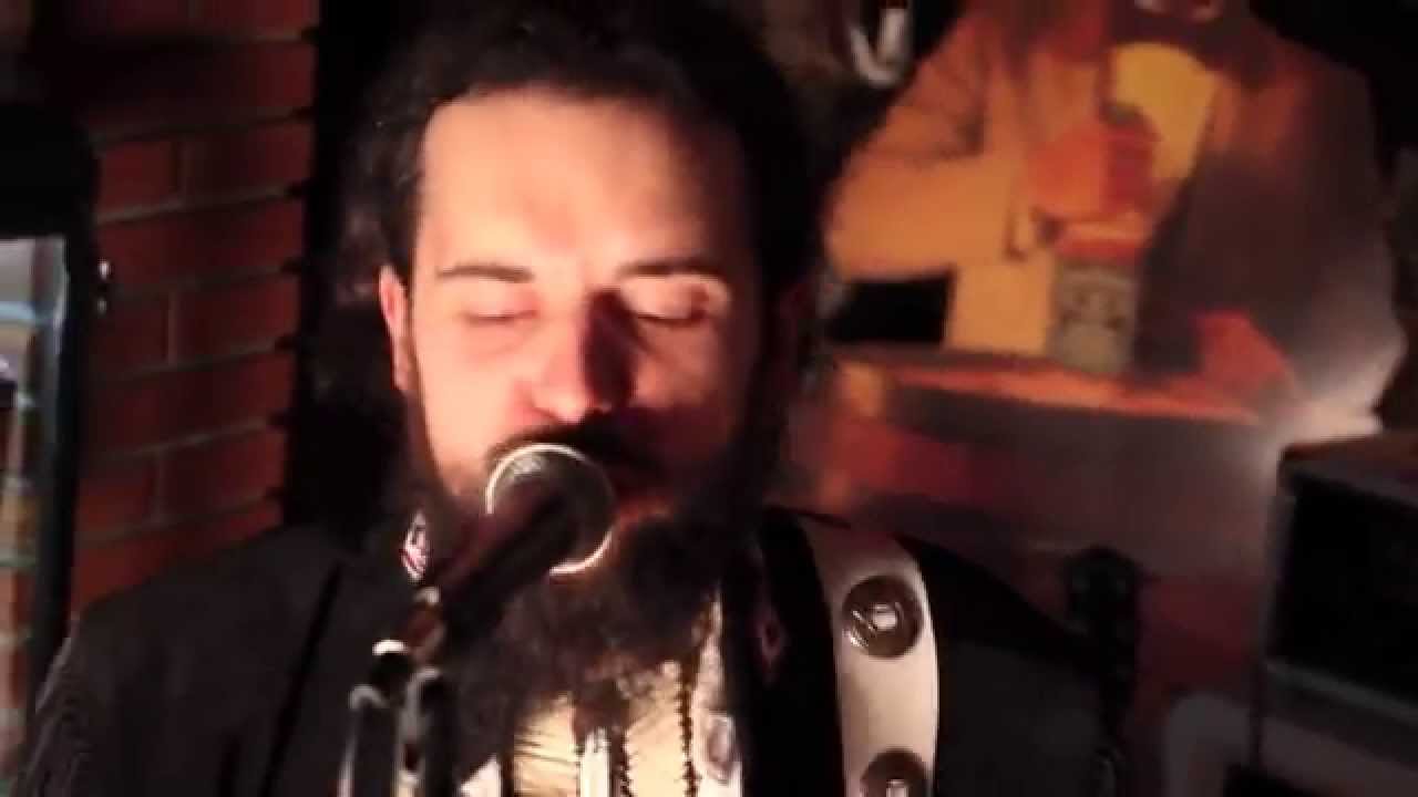 DEMIAN BAND "I'm Leavin' This Town" Official Music Video 2013 - YouTube