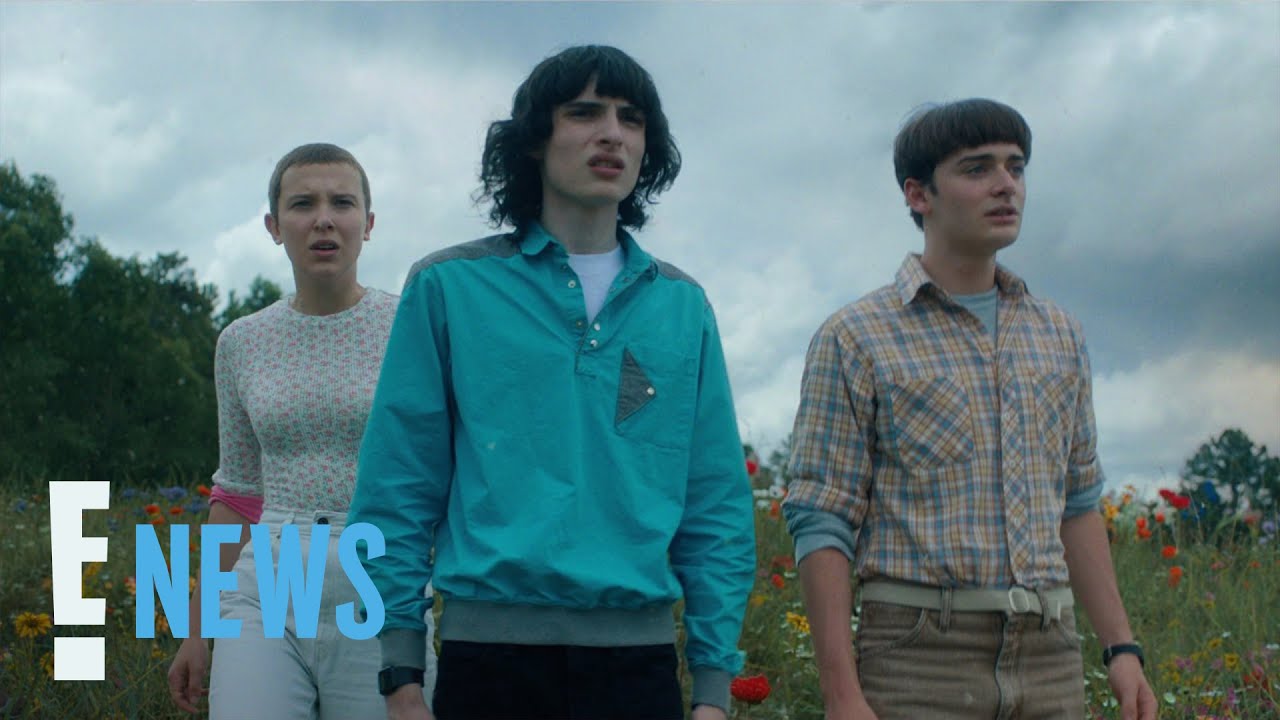 Stranger Things Cast RETURNS To Set in New Cast Photo Ahead of Final ...