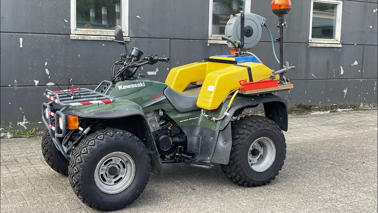 Onkruidspuit Quad Kawasaki KLF300 | overheidsveiling gemeente Het ...