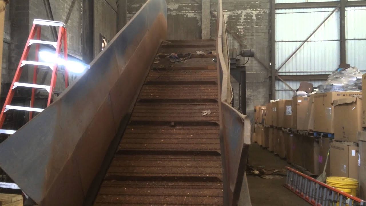 Used Harris Model HRB-10A-S Two-Ram Baler - YouTube