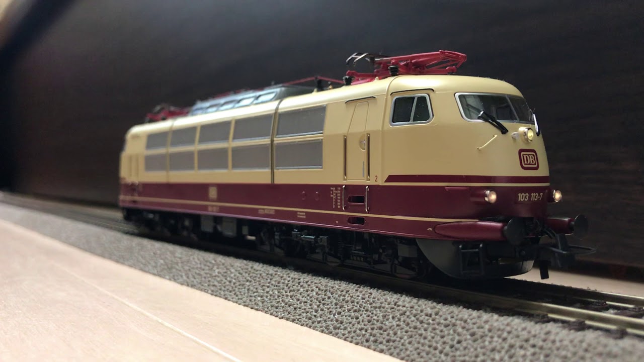 Roco DB 103 DCC Sound 72284 - YouTube