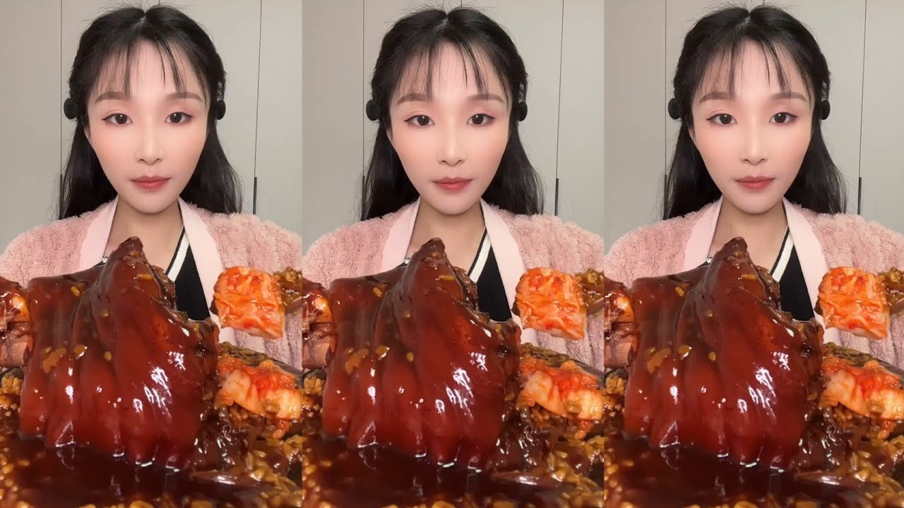 ASMR CHINESE FOOD MUKBANG EATING SHOW | Delicious pork knuckle - YouTube