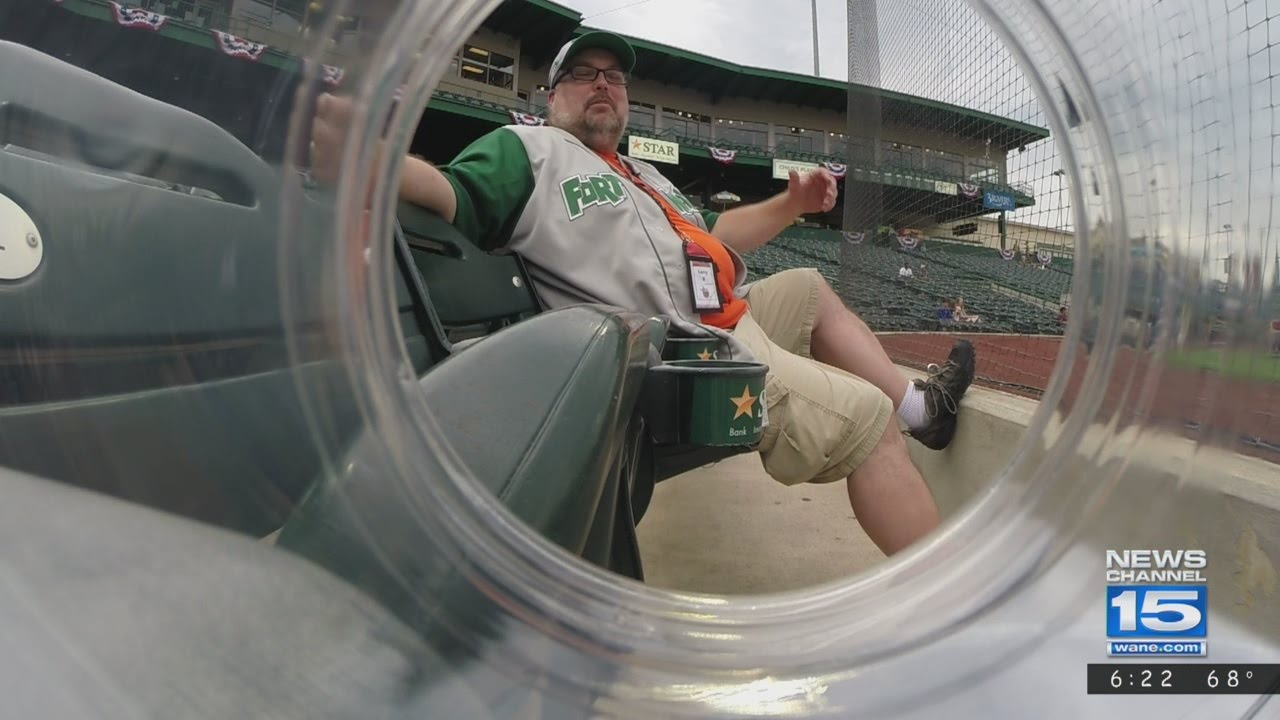 Larry The Vendor Guy's voice echoes loudly at Parkview Field - YouTube