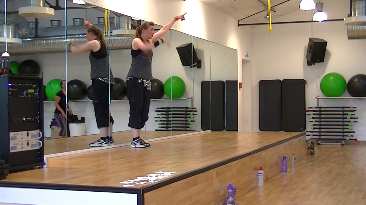 Zumba Fitness med Maria Lysell La Rosa - YouTube