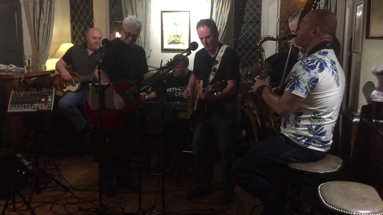 White Hart Iron Acton Open Mic Night 2 - YouTube
