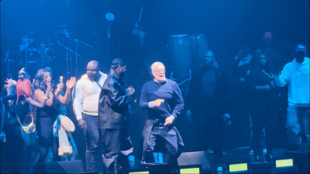 Kizz Daniel “Buga” Live London #afrobeat #kizzdaniel #wembley #uk - YouTube