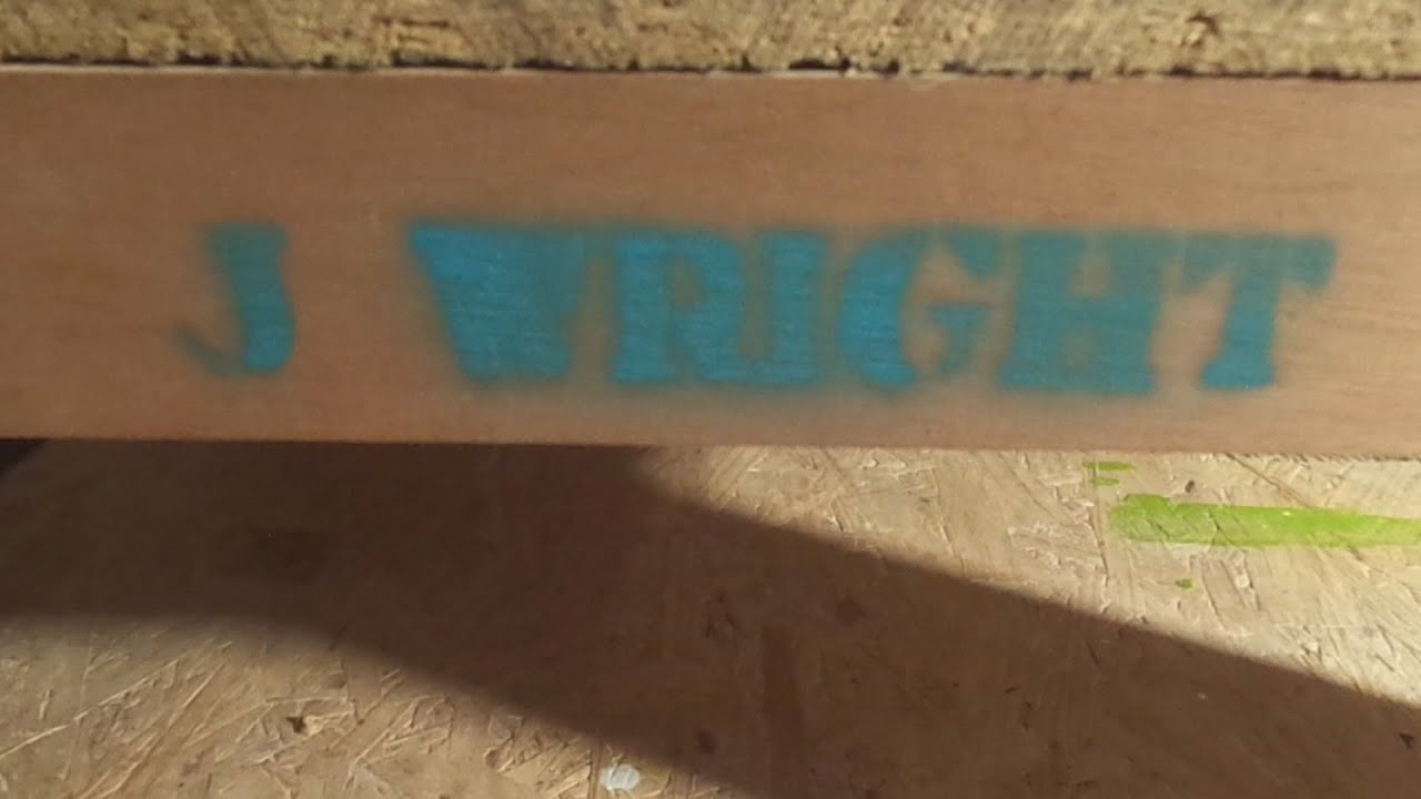 Custom Builds: Stencil Shelf - YouTube