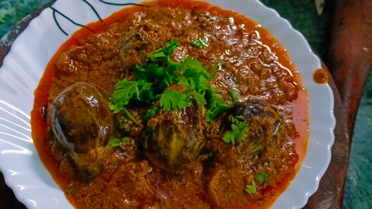bagare Baingan ka salan recipe with homemade masala #cooking #food #maa ...