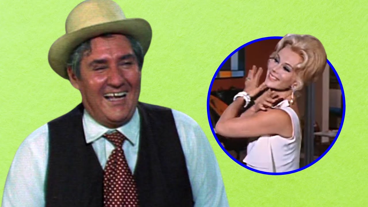 This Scene Wasn’t Edited, Look Closer at the Green Acres Blooper - YouTube
