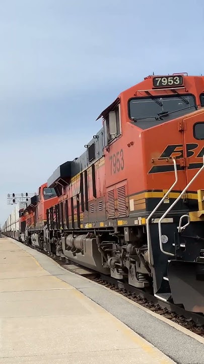 BNSF #7593 Fast Intermodel Train passes through Westmont, IL Train Station! - YouTube