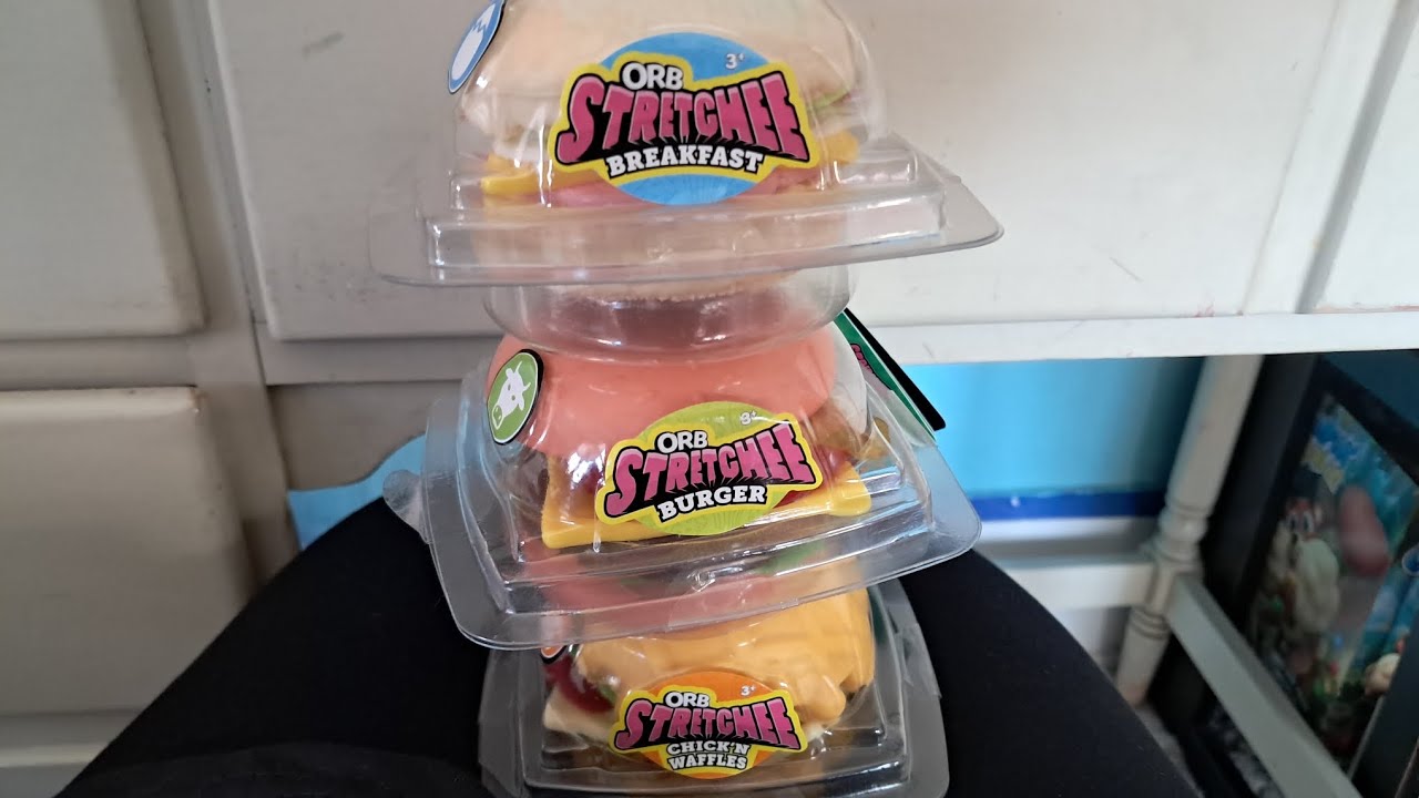 open orb stretchee breakfast, burger and chicken waffles with me!!!!!!😆 ...