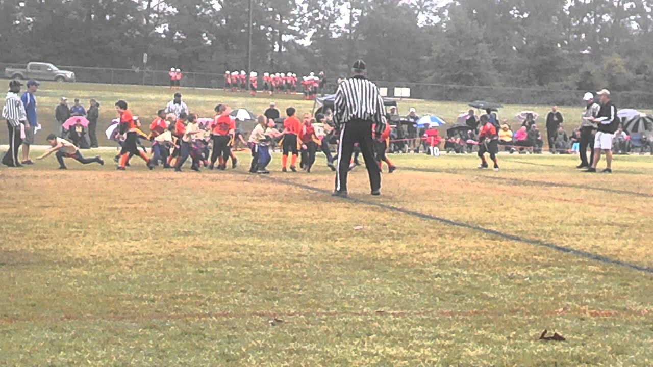 Robious Bucs vs Wooridge Flaggers 10-12-2013 - YouTube