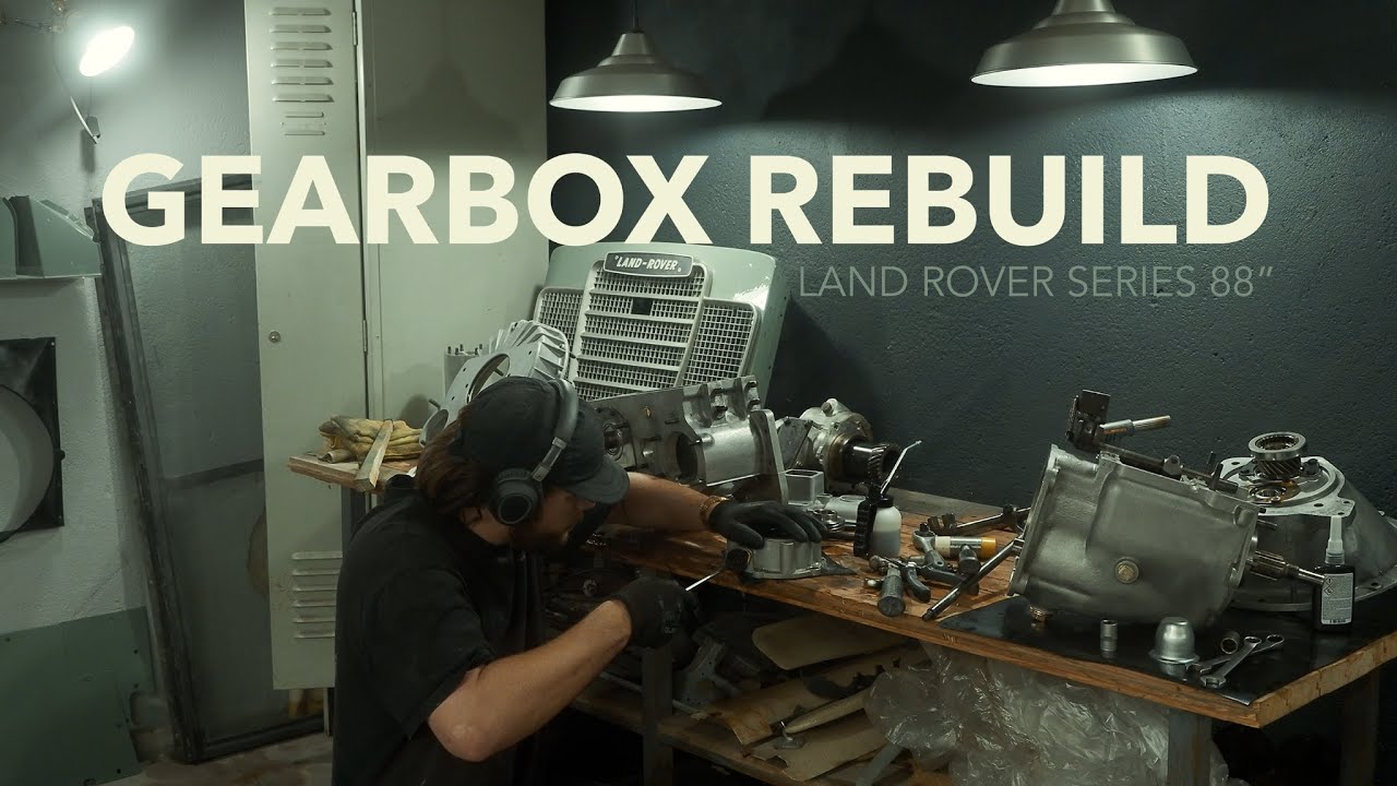 Land Rover Gearbox Rebuild - YouTube