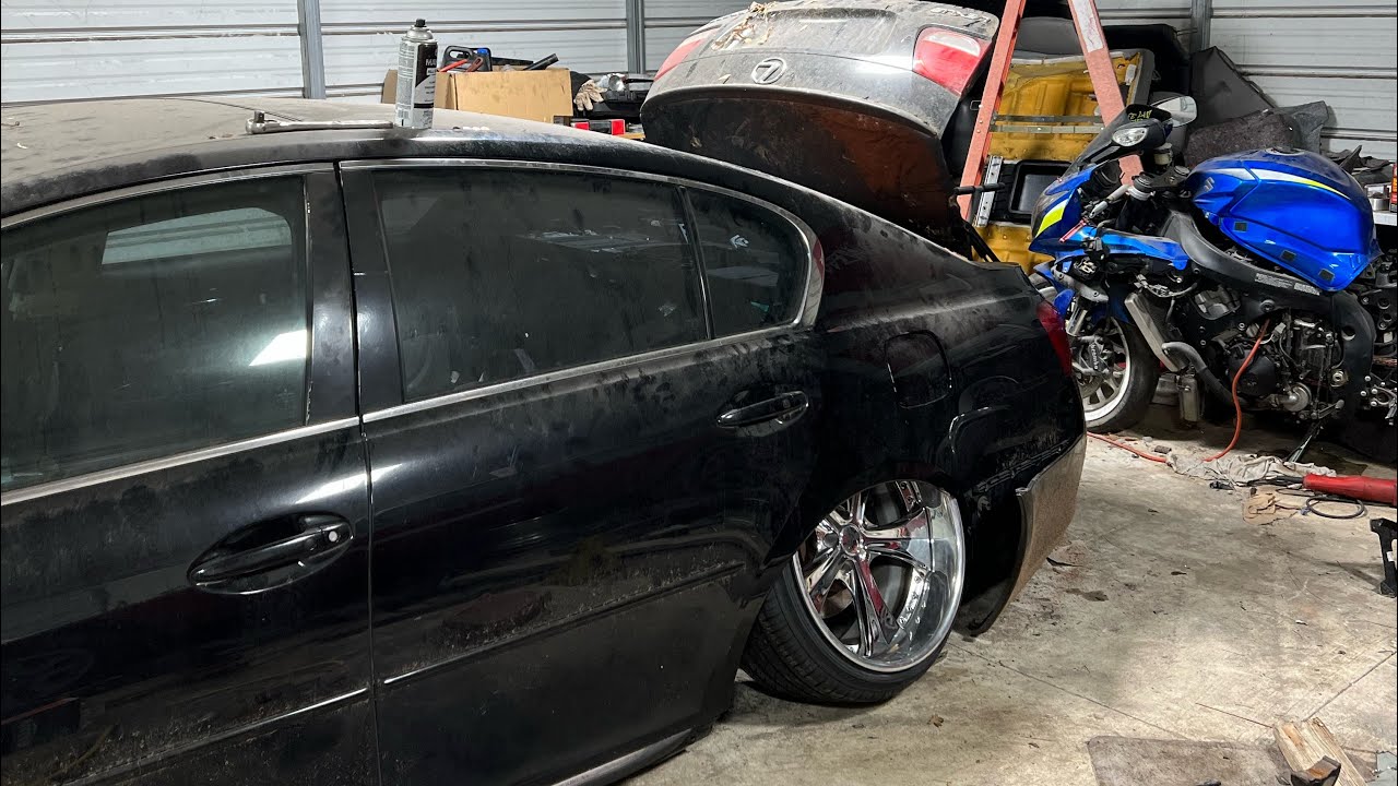 BIPPU BUILD PT4 beam is finally on the car! - YouTube