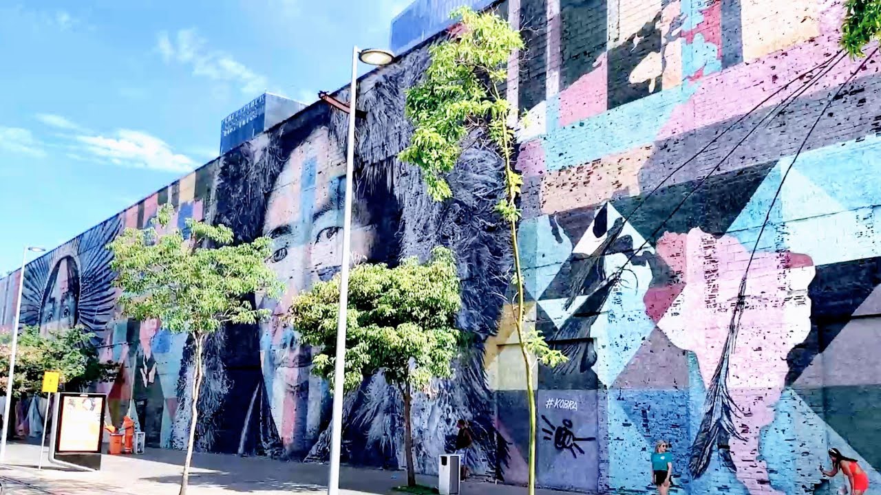 Brazil: The Largest Street Art Mural in the World, Rio de Janeiro - YouTube