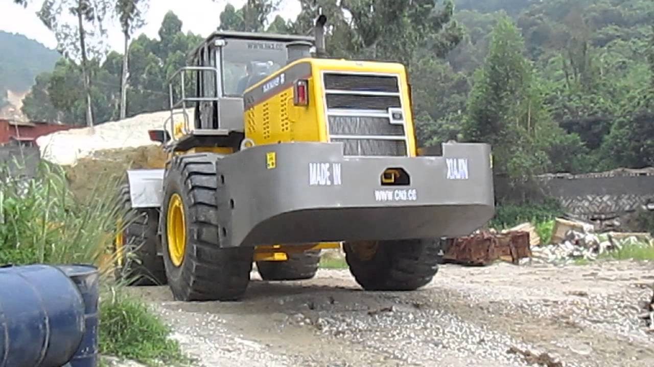 40Tons block handler arrangement with fork attachment - YouTube