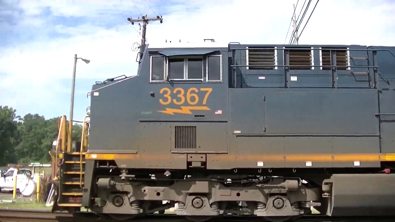 [CSXT] #793 leading mix freight train, in Macon Co. Northbound. - YouTube