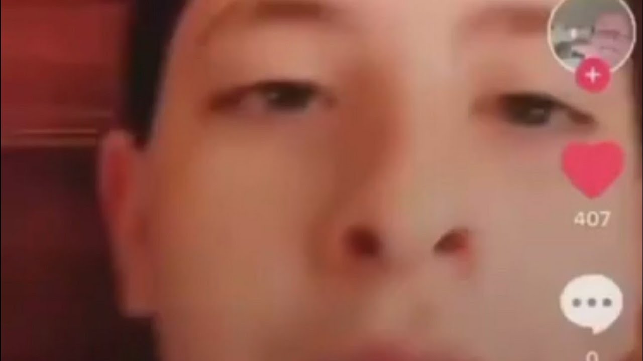 Watching a movie with my mom and my brother | El practicante | The ...