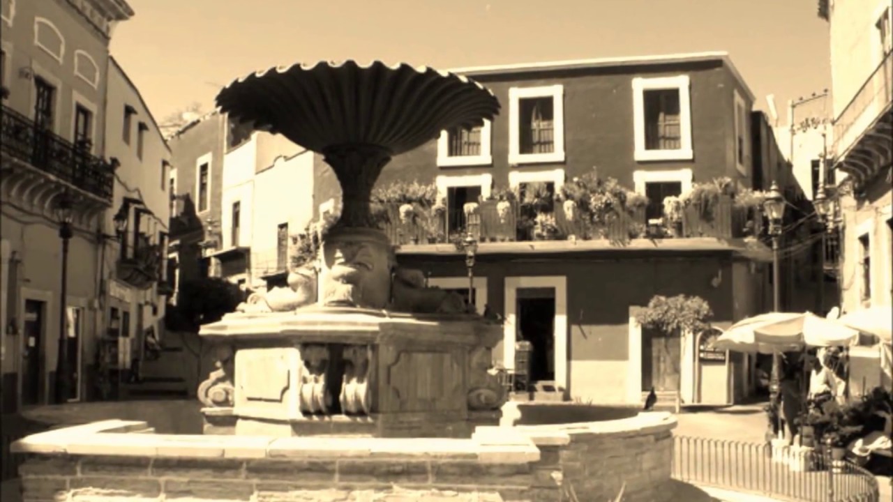 (Loquendo) Leyenda de Guanajuato - El Usurero del Baratillo - YouTube