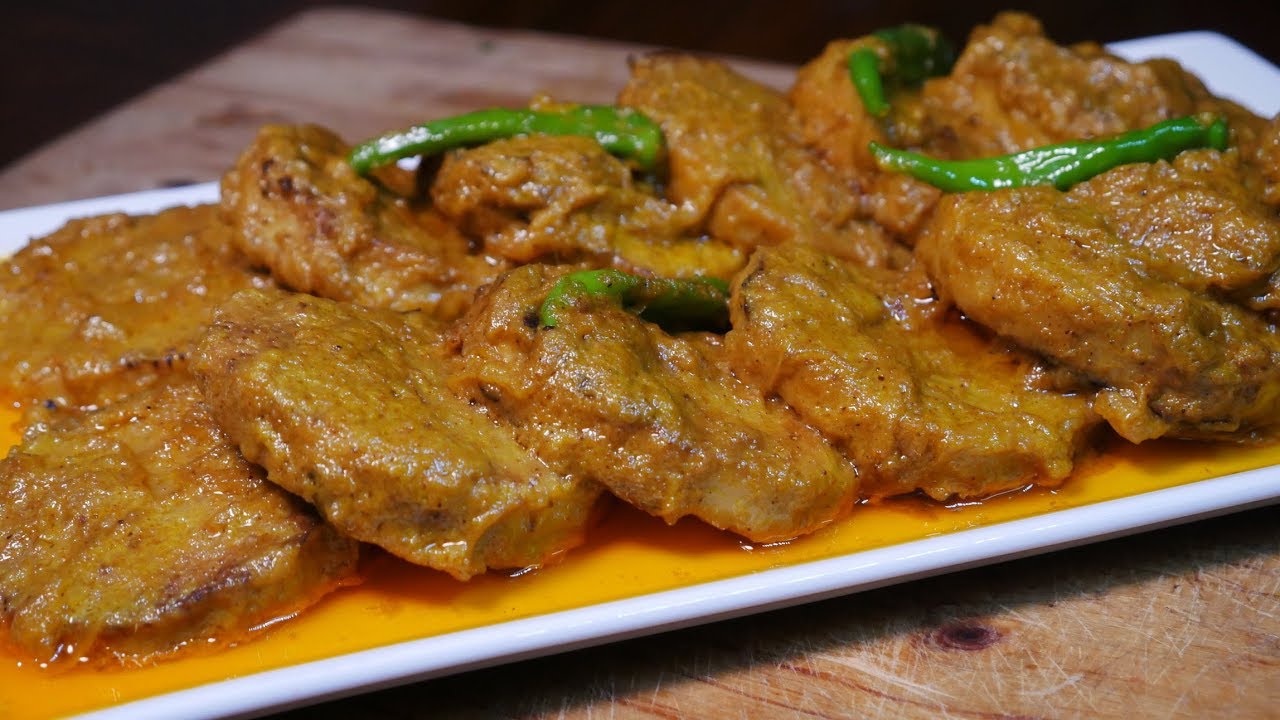 নারিকেল দিয়ে মানকচুর ভিন্নরকম তরকারি । Narikel diye Man Kochu । Taro ...