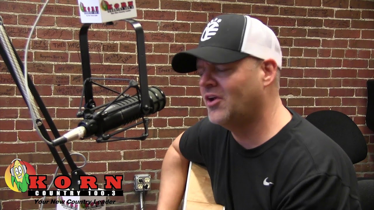 Trace Thompson "Even If I Tried" - YouTube