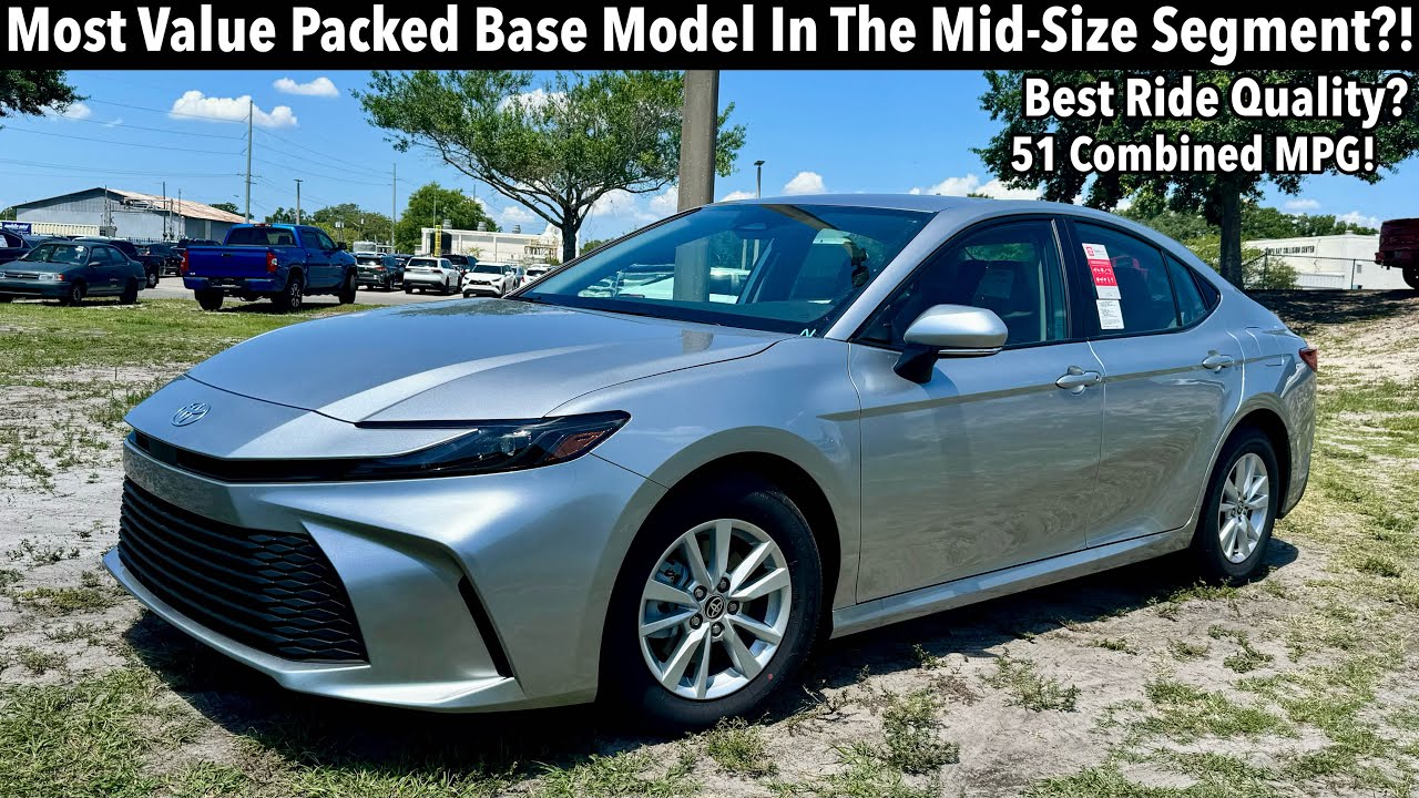 2025 Toyota Camry LE: TEST DRIVE+FULL REVIEW - YouTube