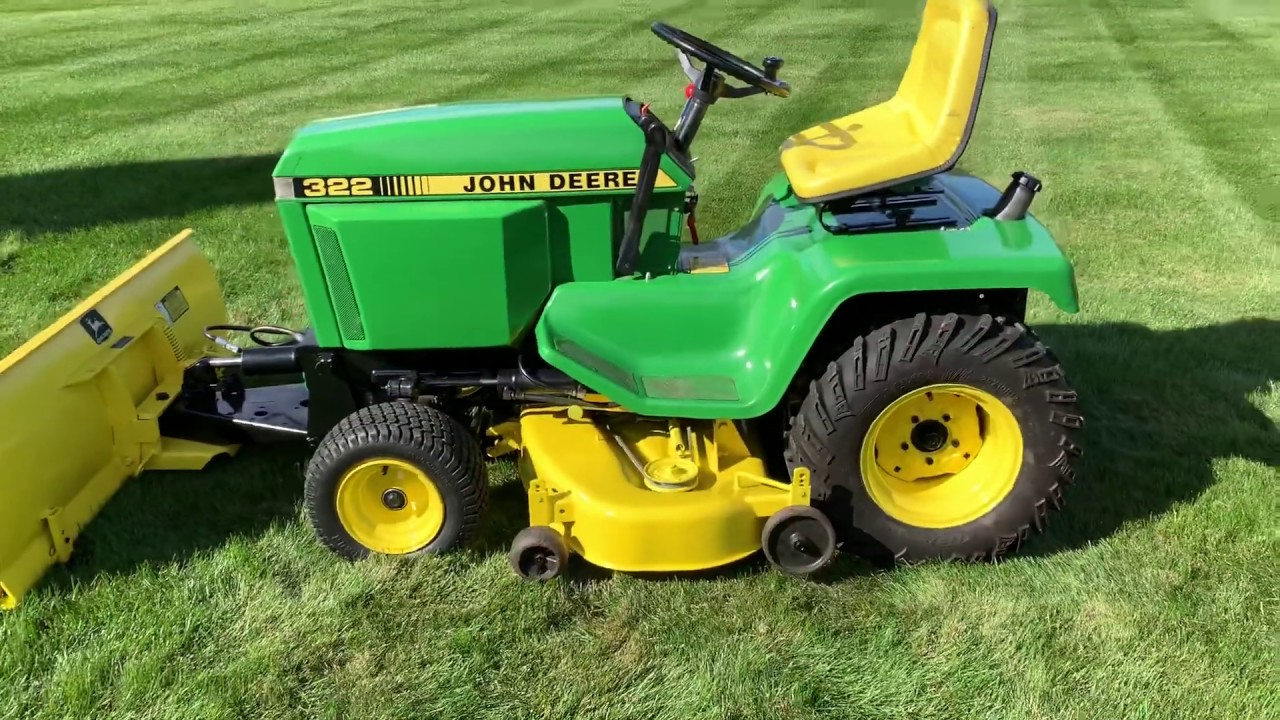 1988 John Deere 322 - YouTube
