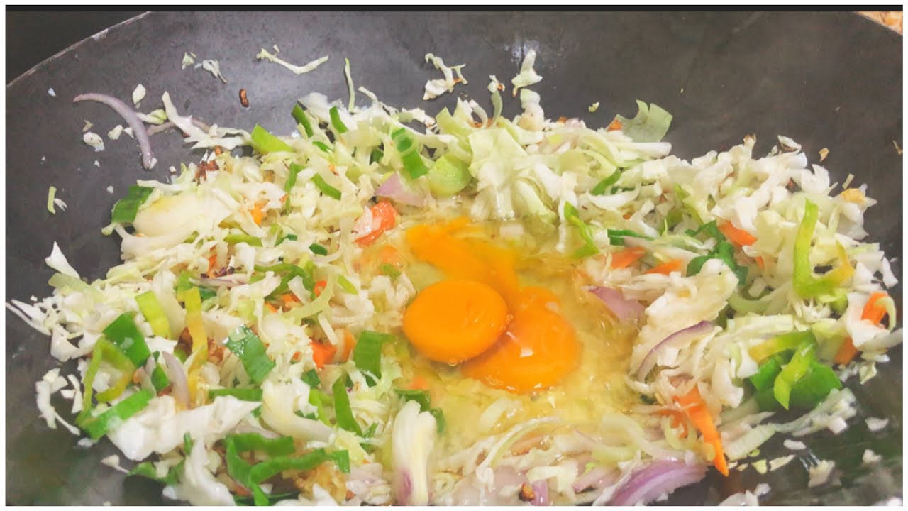 கொத்துரொட்டி இனி வீட்டிலயே செய்யலாம் | Egg koththu rotti recipe in ...