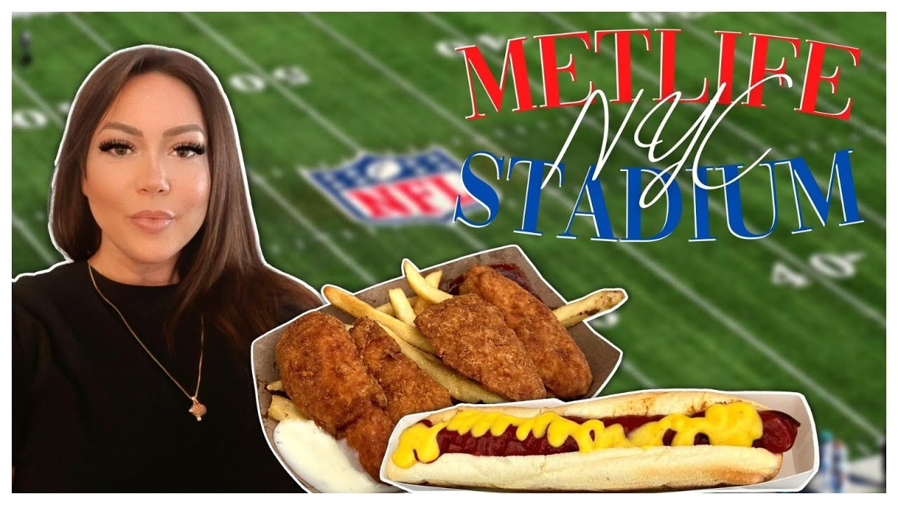 Eating hotdog & chicken tenders at NFL NY Giants season opening game at ...