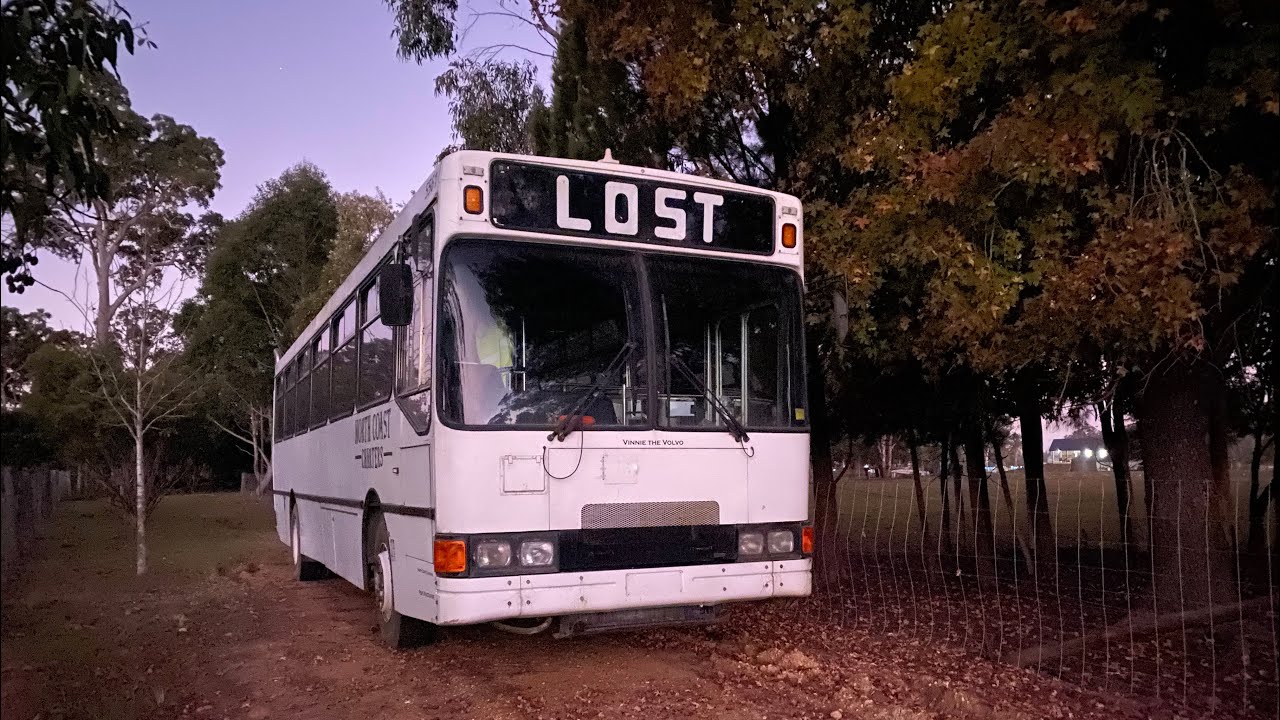 1989 Volvo B10M MK2 Cold start - YouTube