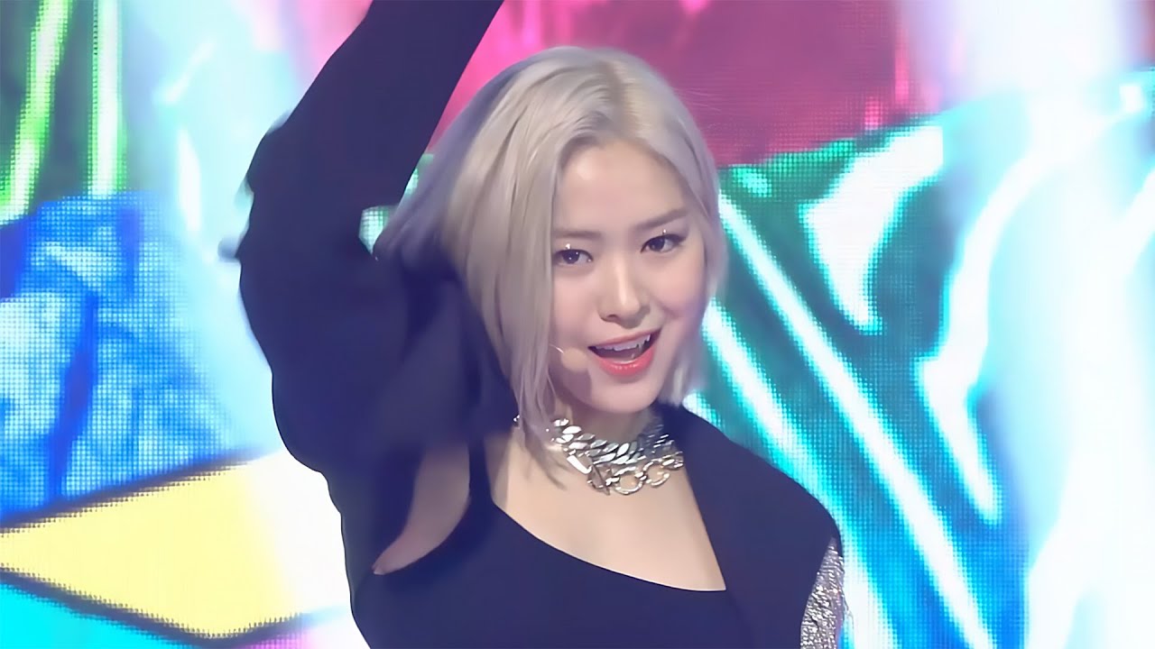 [4K AI Upscale] 200906 ITZY - Not Shy @ SBS 인기가요 E1063 - YouTube