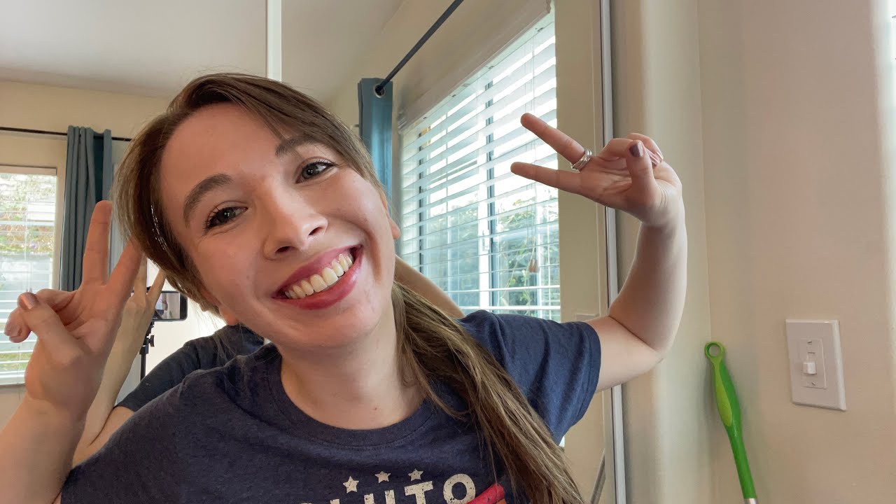 My Life In Hollywood Is INSANE And I LOVE It - Getting Awkward with ...