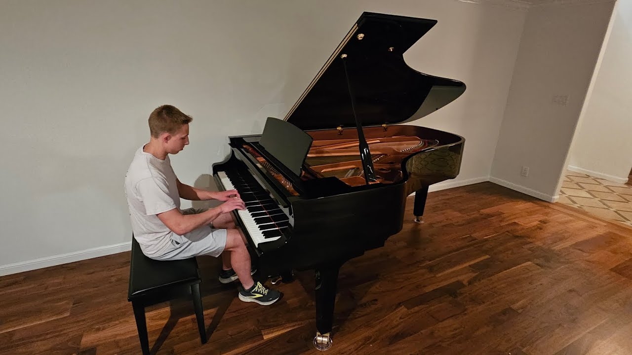 The new Yamaha C7X grand piano arrives! - YouTube