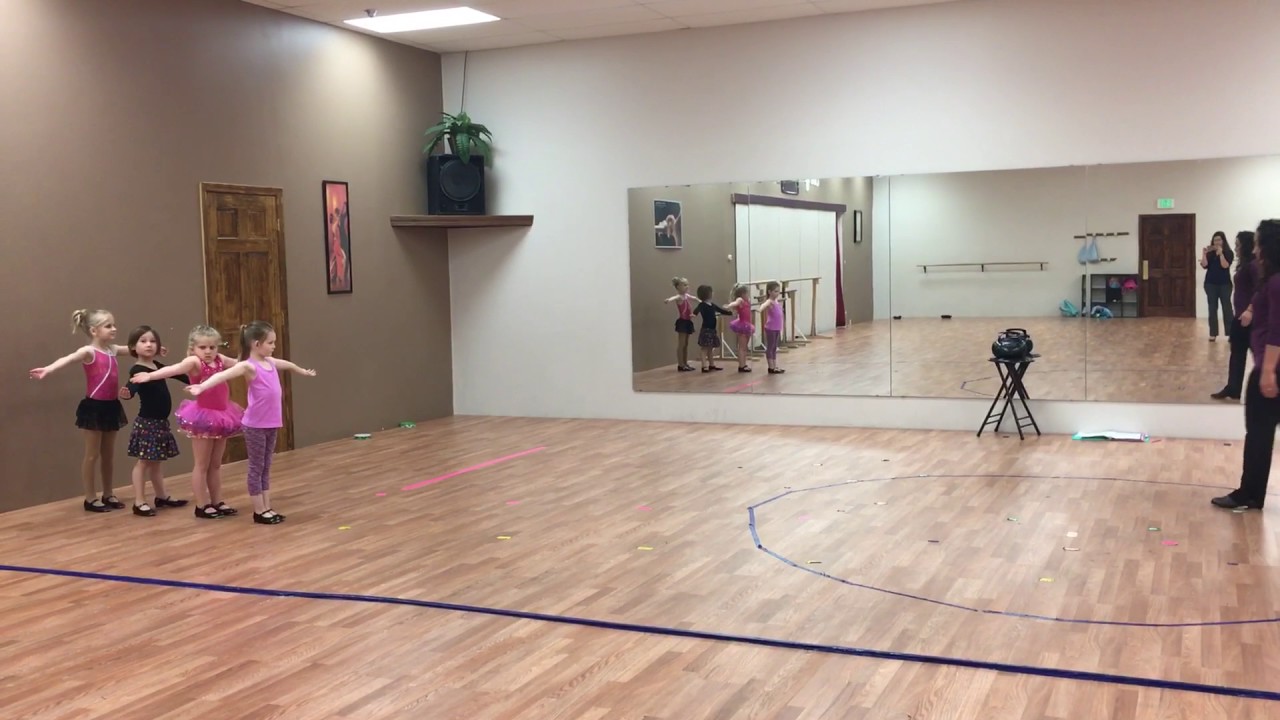 Center Pointe Dance-Shake Your Body - YouTube