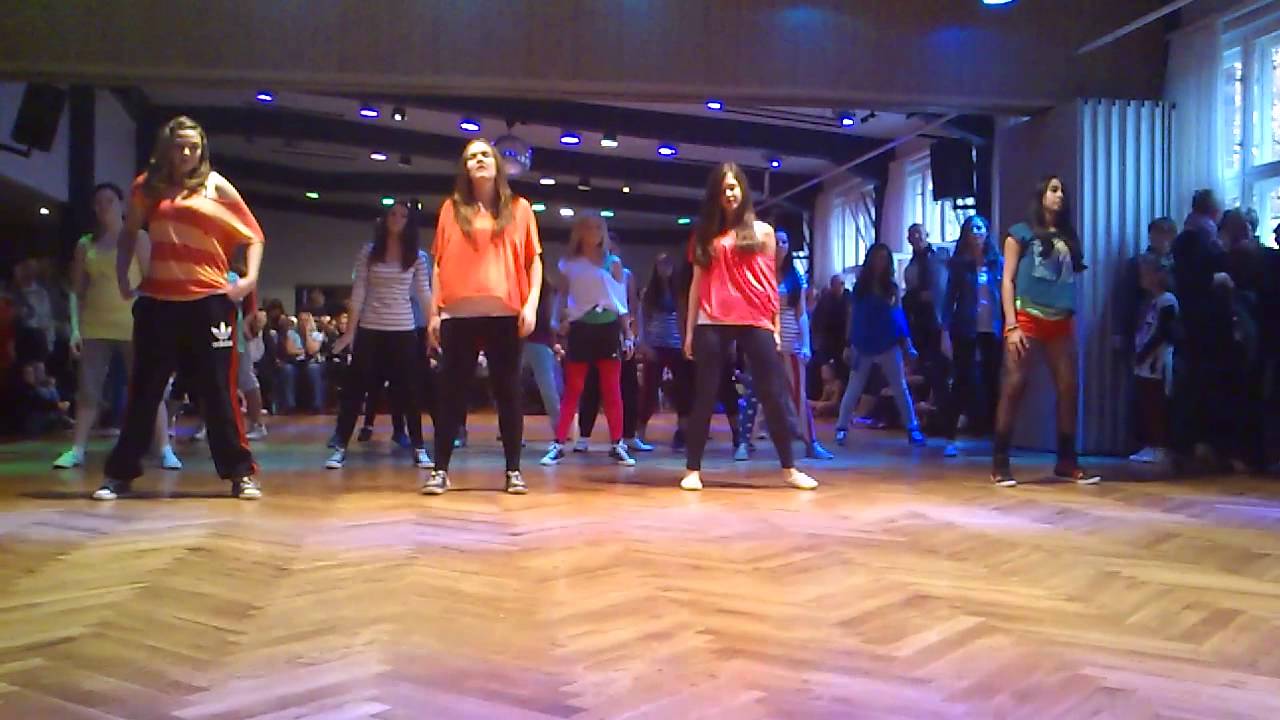 Dance performance Hip-Hop - YouTube