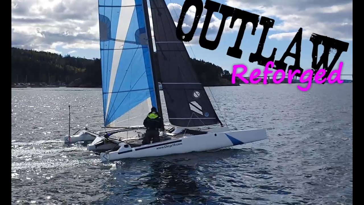 Outlaw Reforged, Twin rudder & New hulls - YouTube