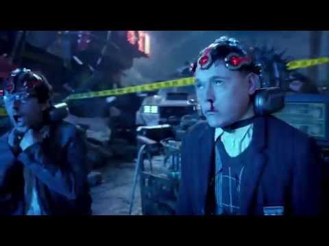 Pacific Rim 1080p Newton Geiszler and Hermann Gottlieb drift into a Kaiju brain